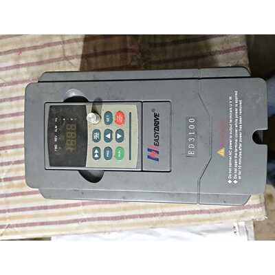 易驱变频器型号ED31004T0015M1.5kw拆