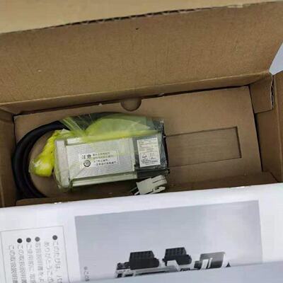 议价松下伺服驱动器 MUMA012P1S 全新原装 14050220N 20140501