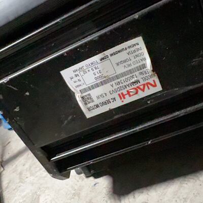 那智机器人电机MFMA452D5V3，4.5KW大功率，实物