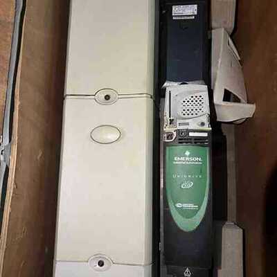 议价闲置艾默生变频器 spmd1403 当配件出