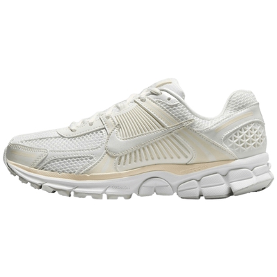 NIKE耐克女子ZOOM VOMERO 5运动休闲鞋IB8929-100