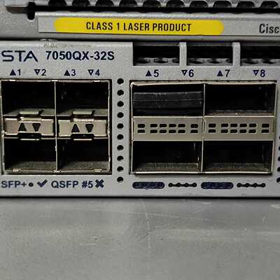 溢价-arista 7050qx-32s-f 32口40g 4口1