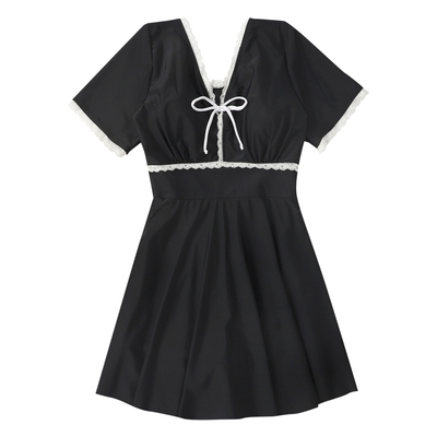 温暖海岸女连体裙式V领泳衣