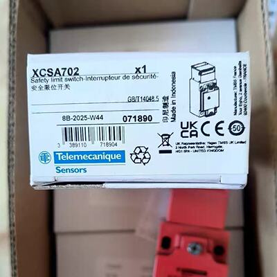 议价全新施耐德安全门开关XCSA701 XCSA702 XCSA501 XCSA502 XCSZ