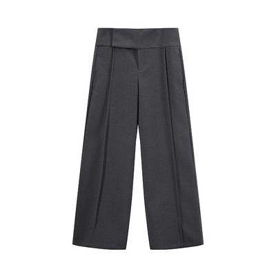 COLN宽腰封显瘦喇叭裤的贴心是默不作声的将自由裁量的权利交予你