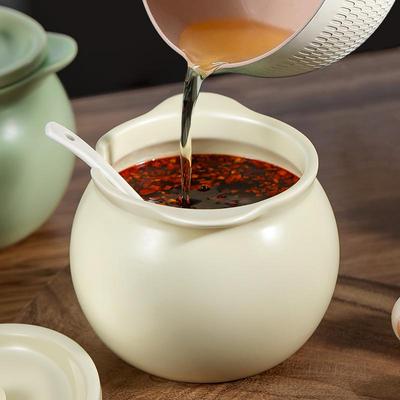 猪油罐家用陶瓷耐高温油泼辣子罐厨房油壶带盖辣椒油专用储存罐