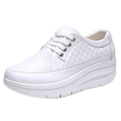 吉祥鸟超轻女鞋2026春夏真皮休闲百搭小白鞋摇摇松糕系带增高0708