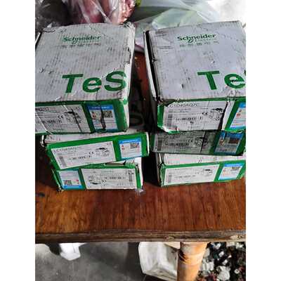 LC1D40AQ7C接触器6个，全新带装，装纸议价