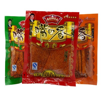 毛劲松怀旧嘴巴香辣条