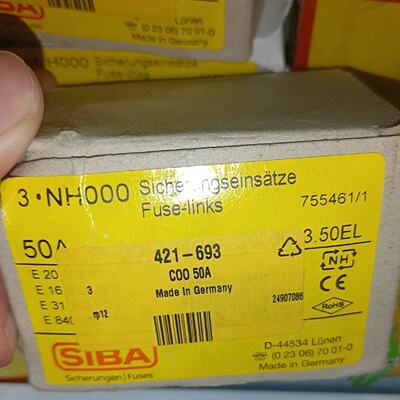（请询价）SIBA西霸熔断器NH00 50A 421-693 全新议价