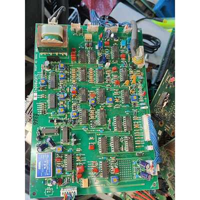 售前询价二氧化碳激光器YB-L400A8Y7E，4000W。拆机下来