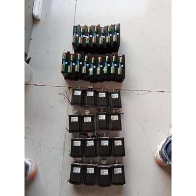 议价步进驱动器DM542带电机57A22D2B50维修