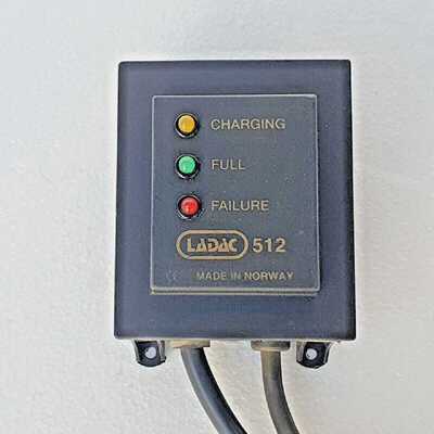 LADAC 512 Standby Lifeboat Battery Charger Input : 42 VAC, P