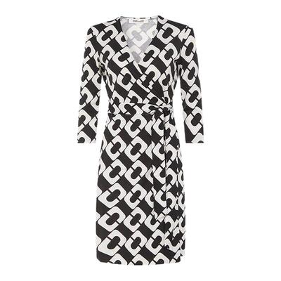 DVF黑白大锁链图案V领连衣裙