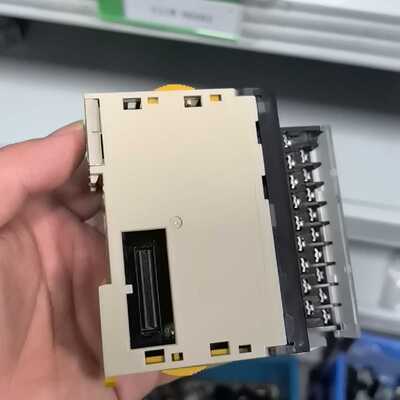议价PLC输入模块 CJ1W-ID211适用