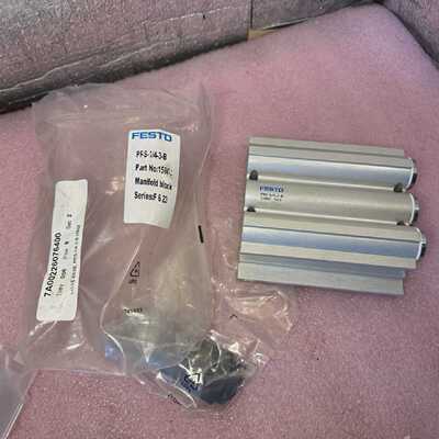 FESTO 15862 VASE