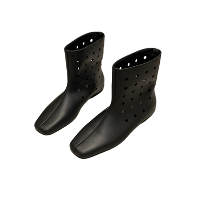 羊皮版~镂空宽筒短靴女2025新款