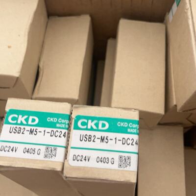 询价-CKD电磁阀USB2-M5-1-DC24V，，剩