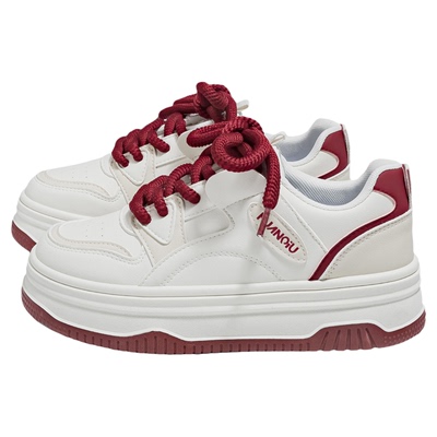 环球潮流厚底款圆头时尚休闲鞋