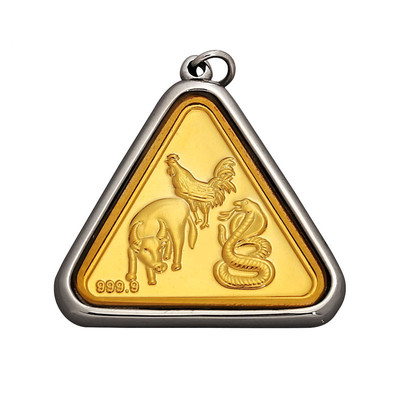 李居明十二生肖三合金牌