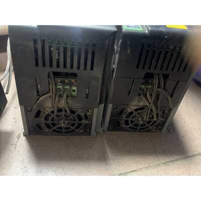 【维修议价】东立变频器俩台型号XK3502.2G32.2KW3议价211