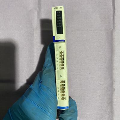 议价施耐德STBDDO3410可编程逻辑控制器模块plc模块输出扩展模块