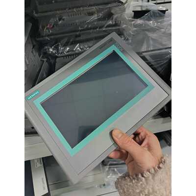 在线议价西门子7寸触摸屏Smart 700 IE，型号648-0BC