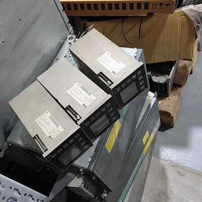 议价ABB Digitric 500控制器，型号V61615A-维修