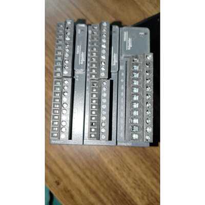 在线议价施耐德电气PLC模块出售！型号有TM3TI4, TM3AI4