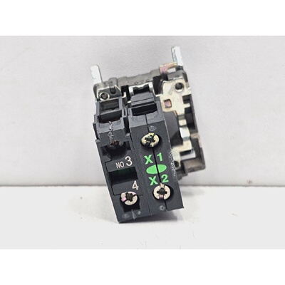ZB4BW0G31 SCHNEIDER ELECTRIC GREEN LIGHT BLOCK ZBVG3 ZBE 101