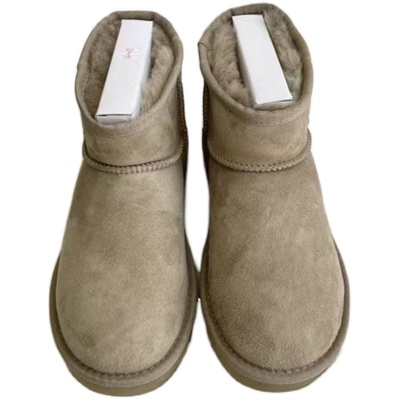 请拿1000+和我比皮毛一体雪地靴