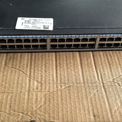华为S5700-52P-PWR-LI-AC 千兆主交换机，4—议价