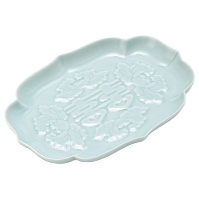 时南中式红色结婚订婚糕点摆盘