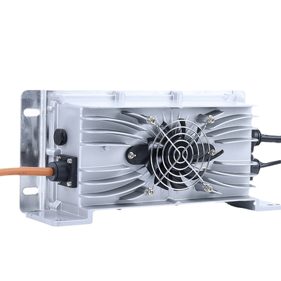 全封闭防水便携式锂电池充电器