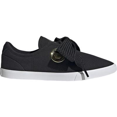 阿迪达斯三叶草女子休闲板鞋