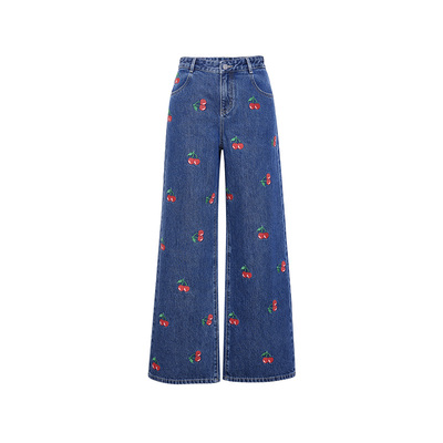 樱桃刺绣牛仔裤时尚洋气休闲早秋