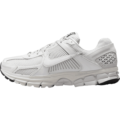 耐克女士舒适透气百搭休闲运动鞋