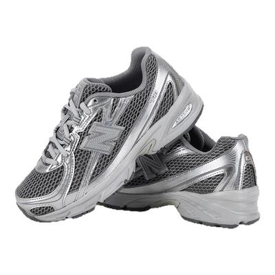 NB儿童一脚蹬休闲运动跑鞋