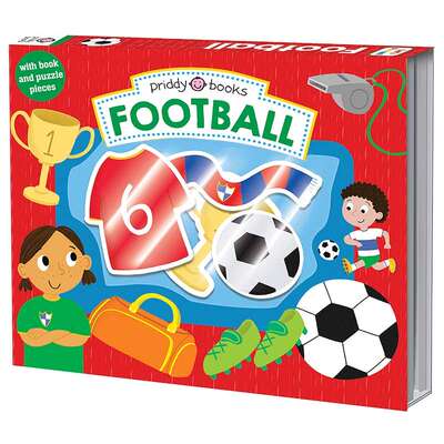 小小角色扮演家 足球员 英文原版 Lets Pretend Footballer 儿童纸板模型操作玩具书 亲子互动益智游戏书 英文版英语单词认知启蒙