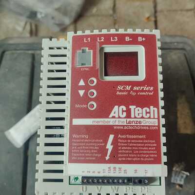 议价LenzeACTech变频器SCM系列型号SM250适用