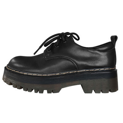 喵唔的天空系带学院风小皮鞋