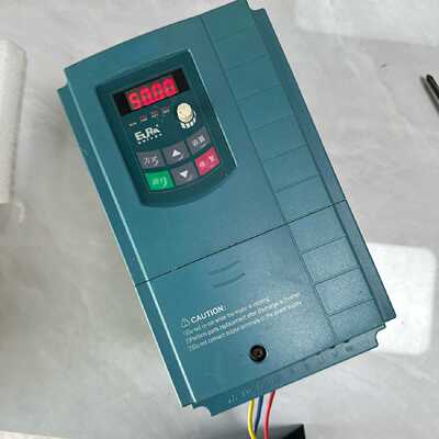 议价EURA变频器3.7KW，E1000-0037T3，E1000-0022T3，E1000-0015T