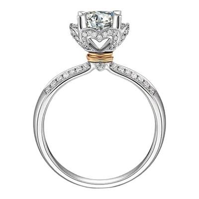 PT950纯铂金进口莫桑石花苞手捧花四爪心形花束钻戒指求婚婚礼18K