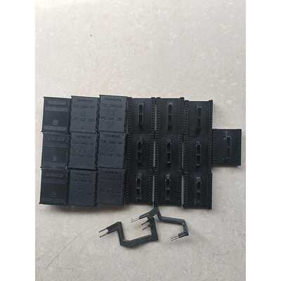议价S7300系列PLC模块U型连接器7202001维修