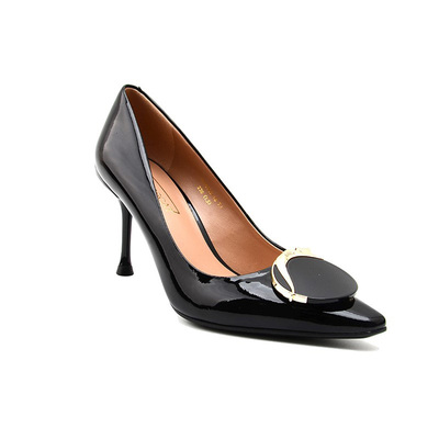 接吻猫漆皮尖头单鞋浅口鞋