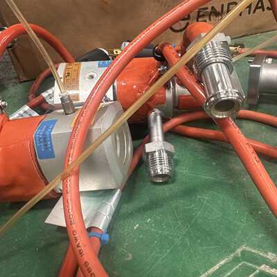 几乎全新INFICON LI-9496 Balzers双仪表—议价