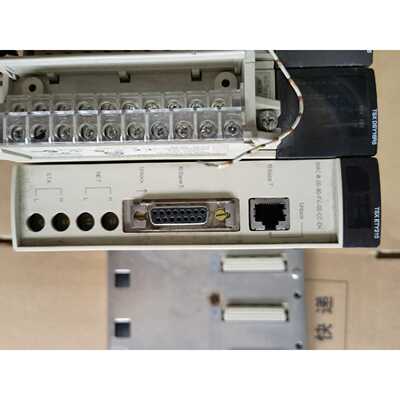 TSXPSY2600 TSXDEY16D2 施耐德PLC模块