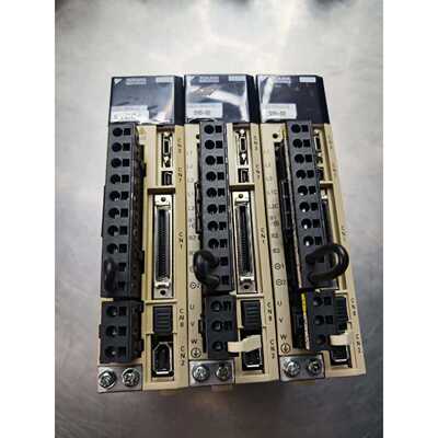 非标价安川SGDV1R6A01B拆机一台SGDVR90A01议价
