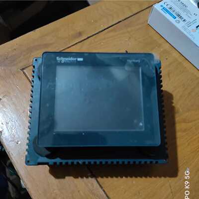 【请询价】触摸屏HMIS65HMISAC成色99新通电显示