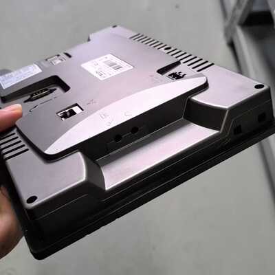 议价维控WECON触摸屏 PI3102HE适用